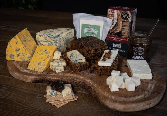 Christmas cheese gift ideas for artisan cheese lovers