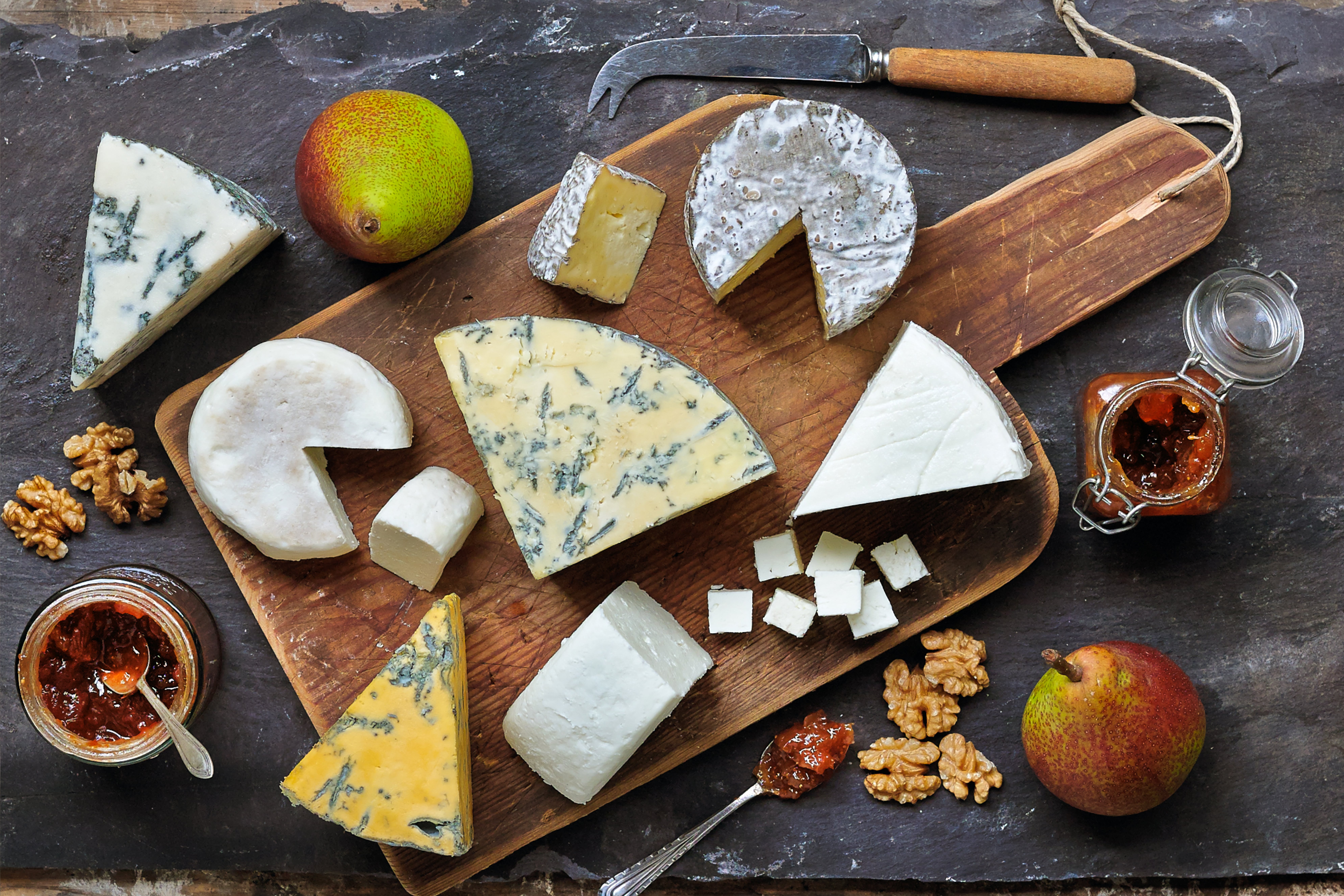 How to create a cheeseboard at home
